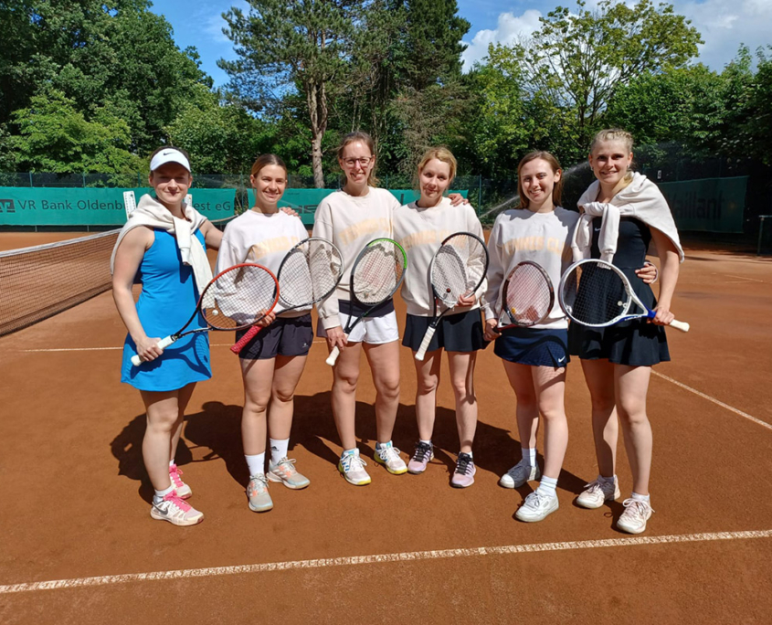 Begeistertes Damentennis beim TC-BWO - Tennisclub Oldenburg